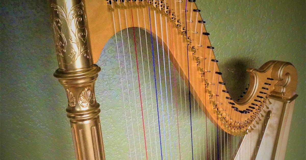 Center Stage Harps: The Grand Tiara Harp