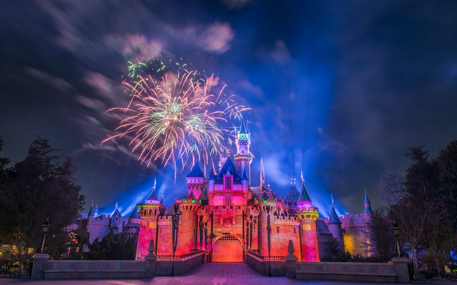 Pixar Pyrotechnics: Another Round