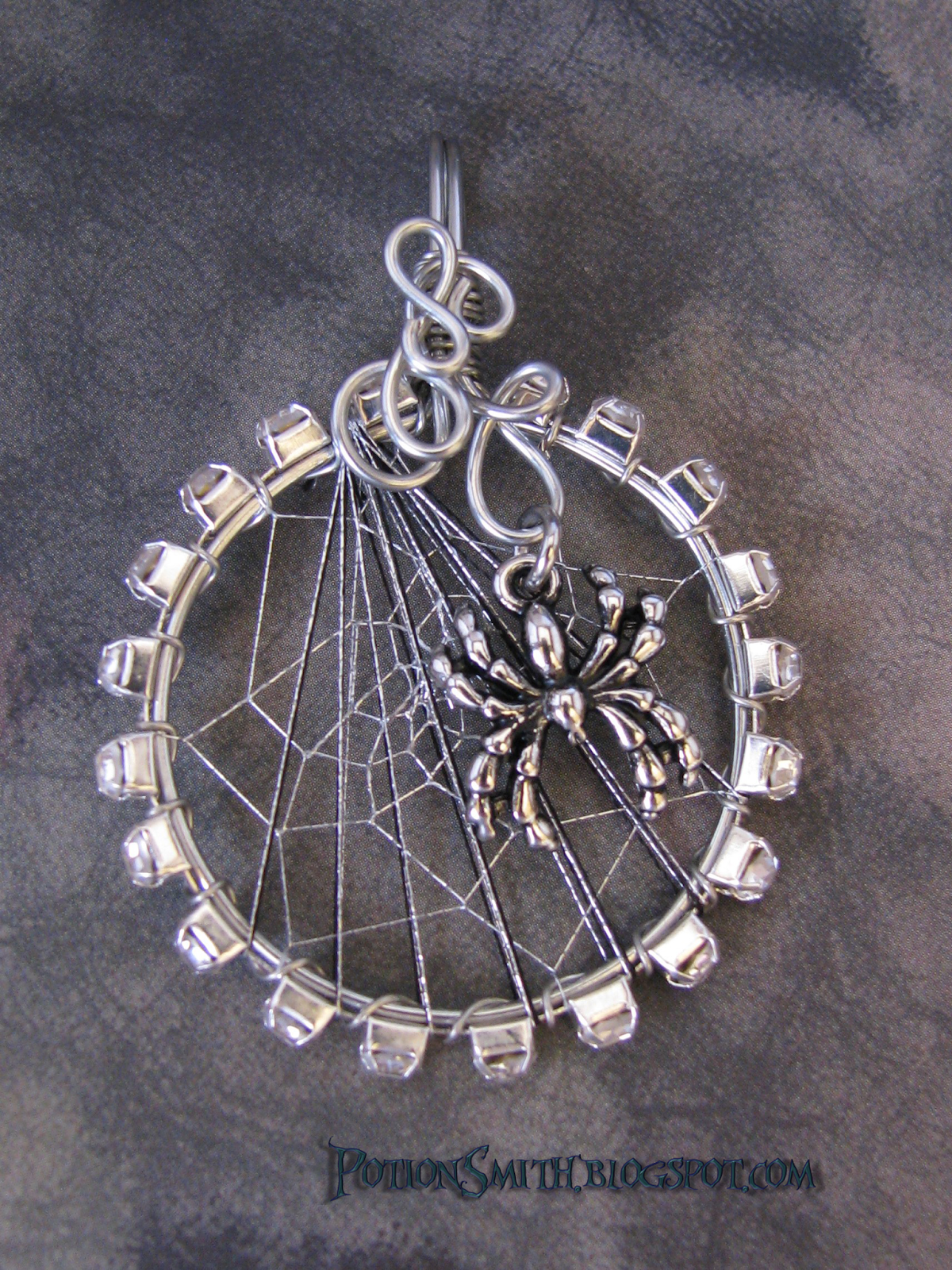 POTIONSMITH: String Pendant Variations