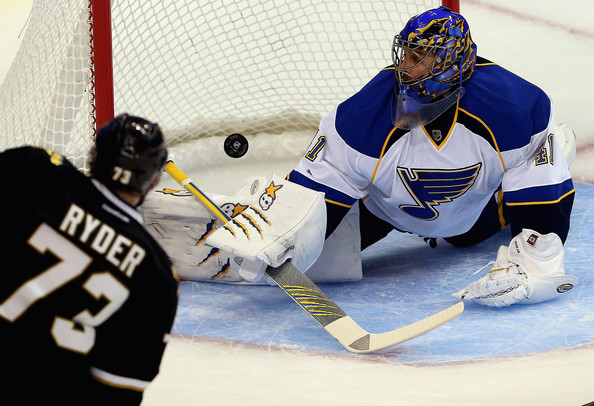 In The Slot: Halak feeling at home in St. Louis