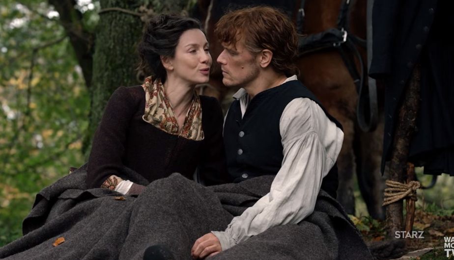 OUTLANDER - Recensione 4x01: America The Beautiful | Lost In A FlashForward