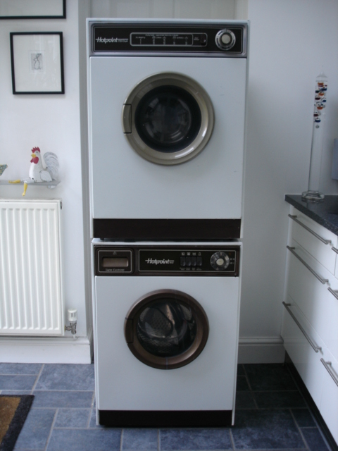 Hotpoint 1842 Automatic Washing Machine (1981)