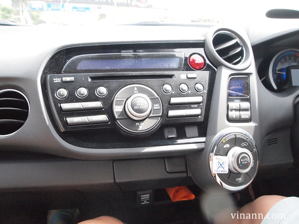 Honda Insight - Test Drive vin_ann