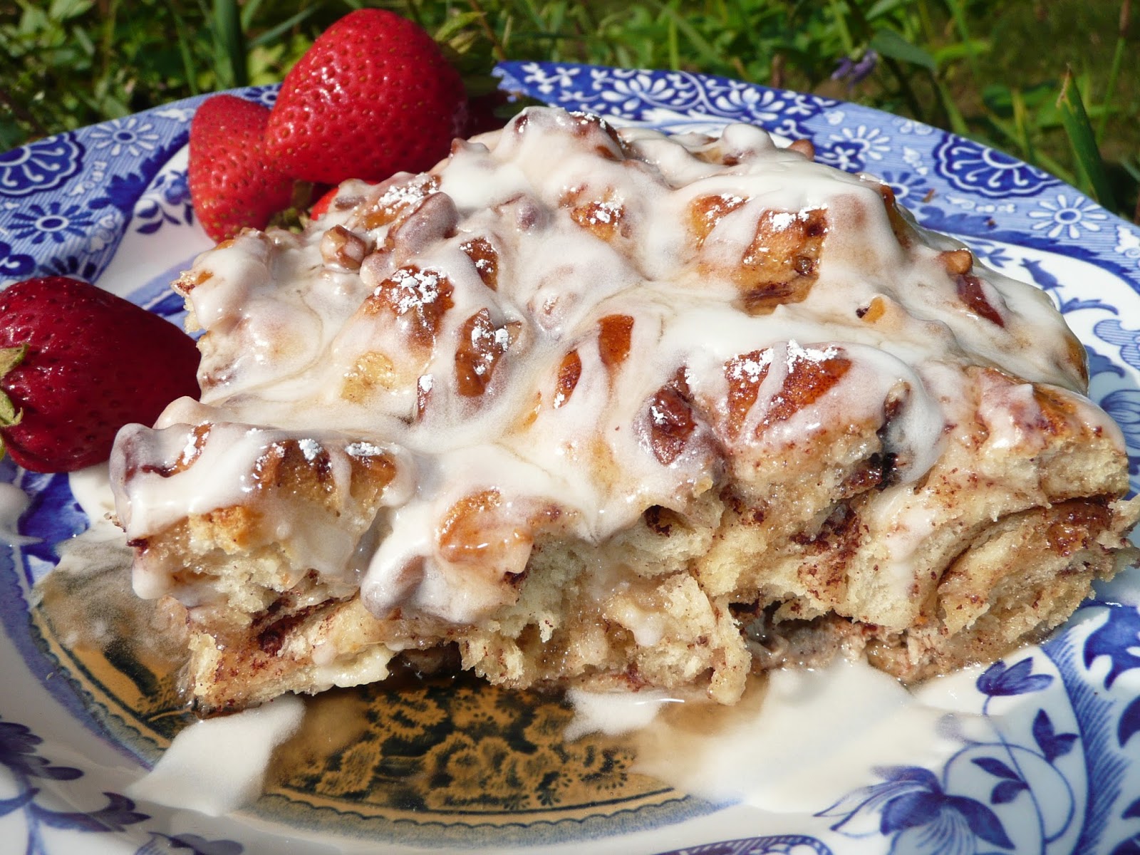 Everyday Dutch Oven: Cinnamon French Toast Bake