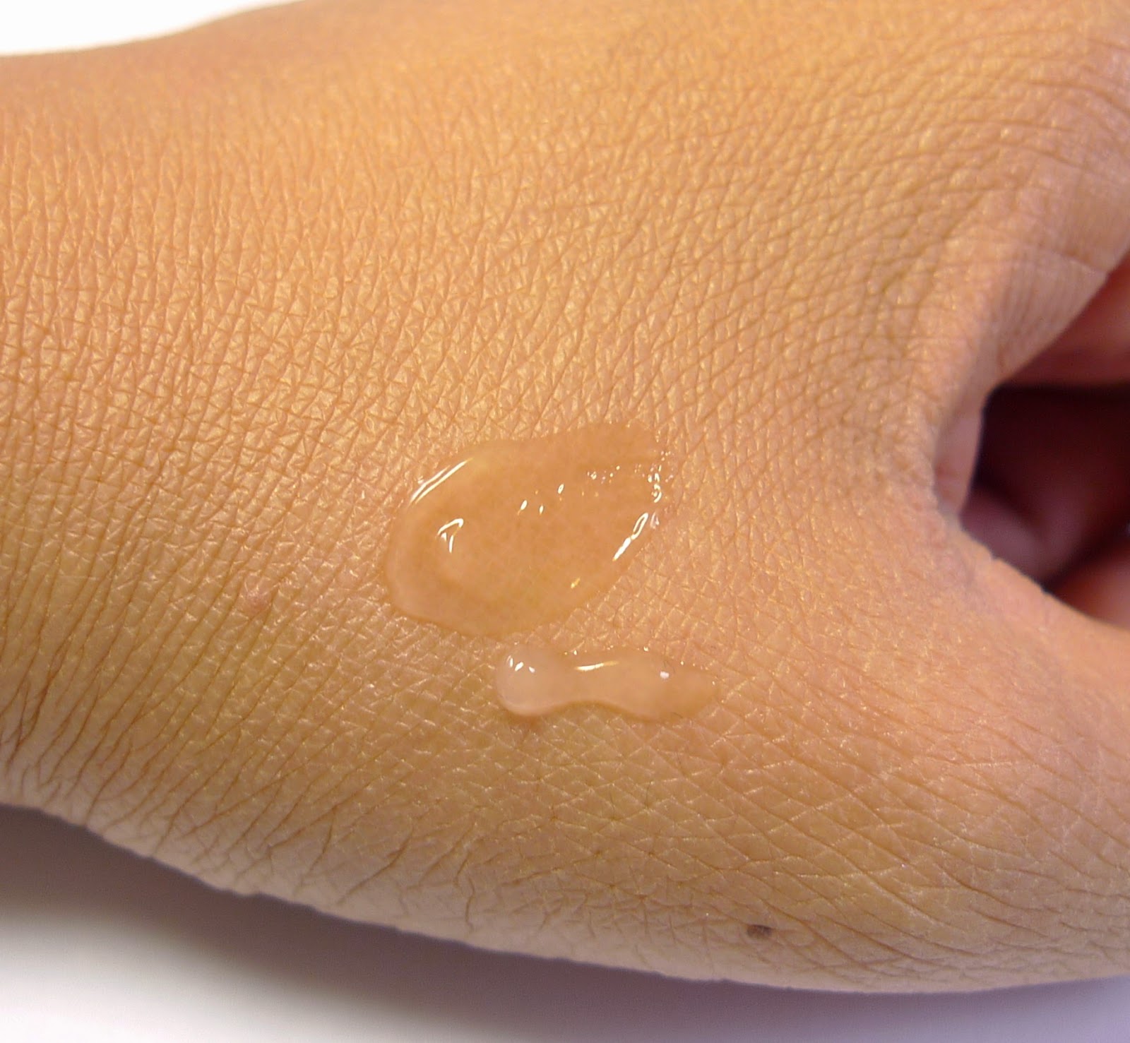 Belo Essentials AcnePro Skin Care Review