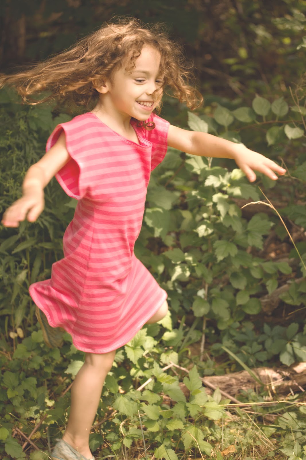 My Little Girl's Closet: A simple dress pattern