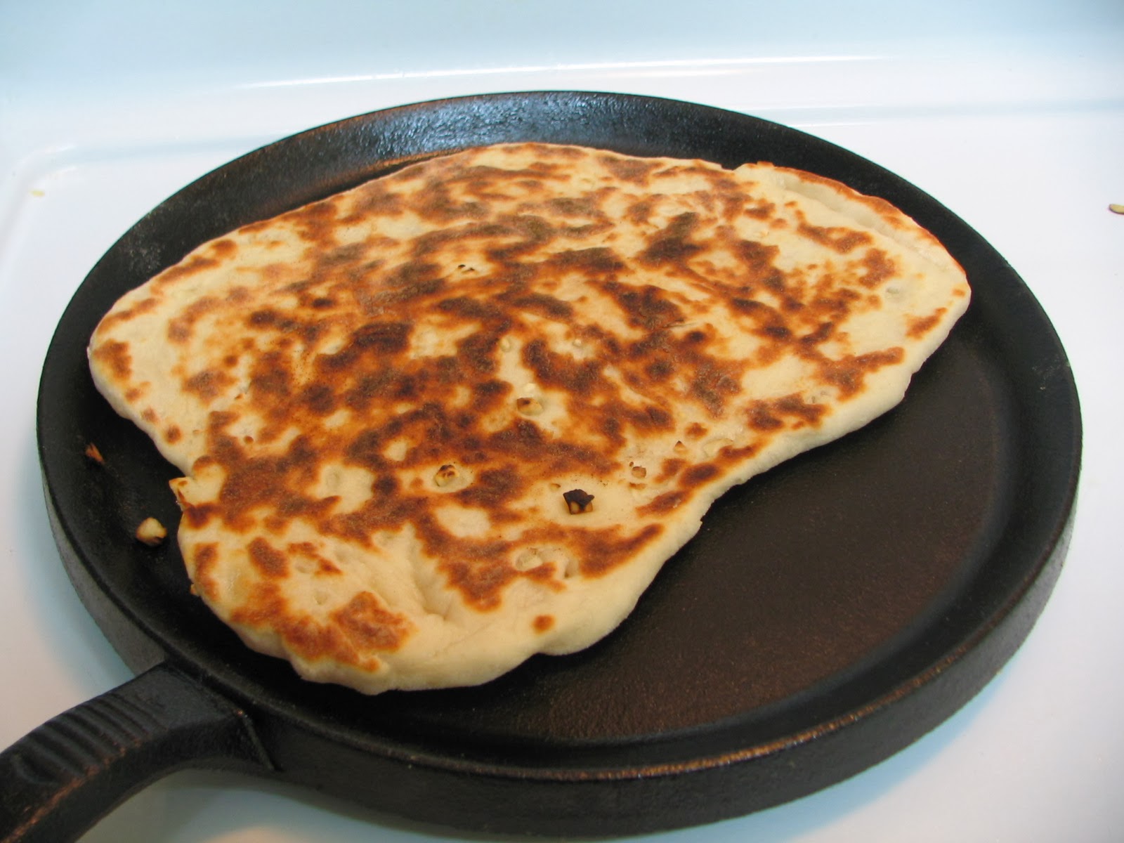 MENU LICIOUS: Skillet Naan Flatbread