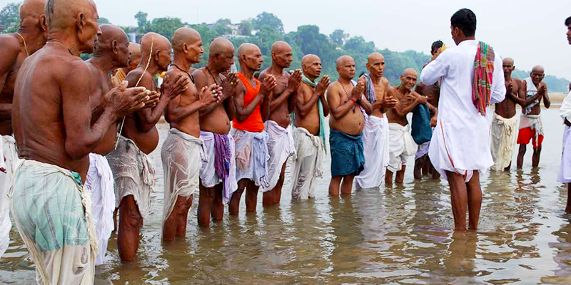 The funeral rites for the dead in Hinduism