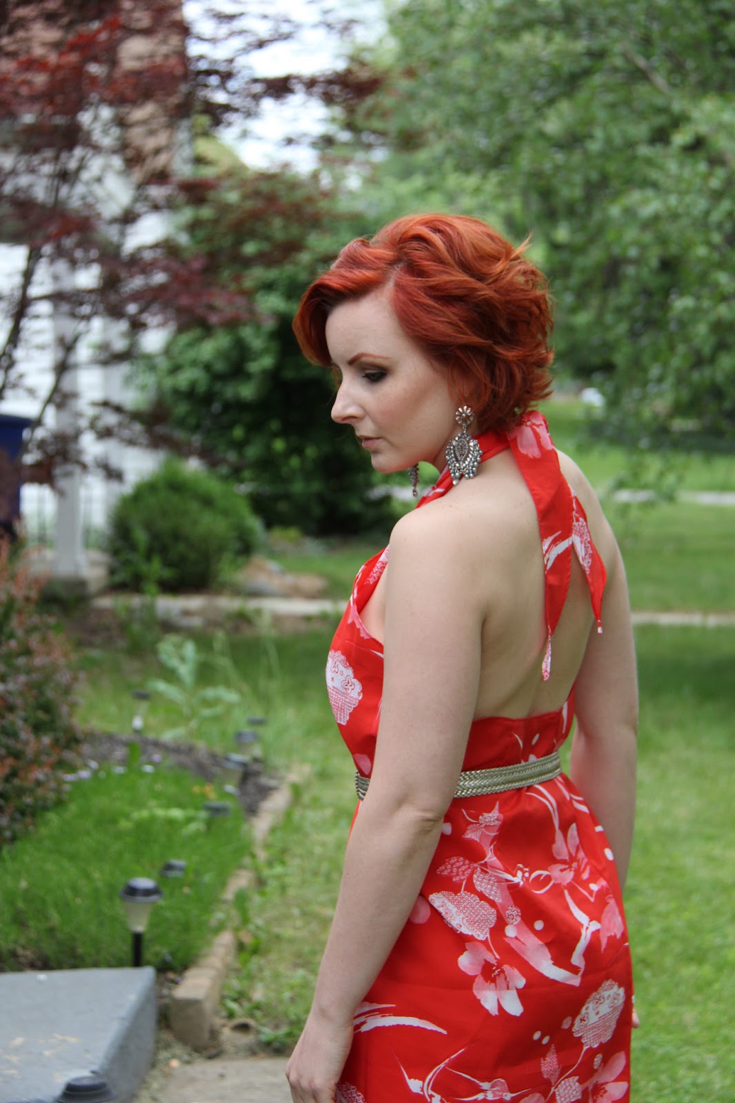 Thrift and Shout: Cute Outfit of the Day: Wrap Dress Part One