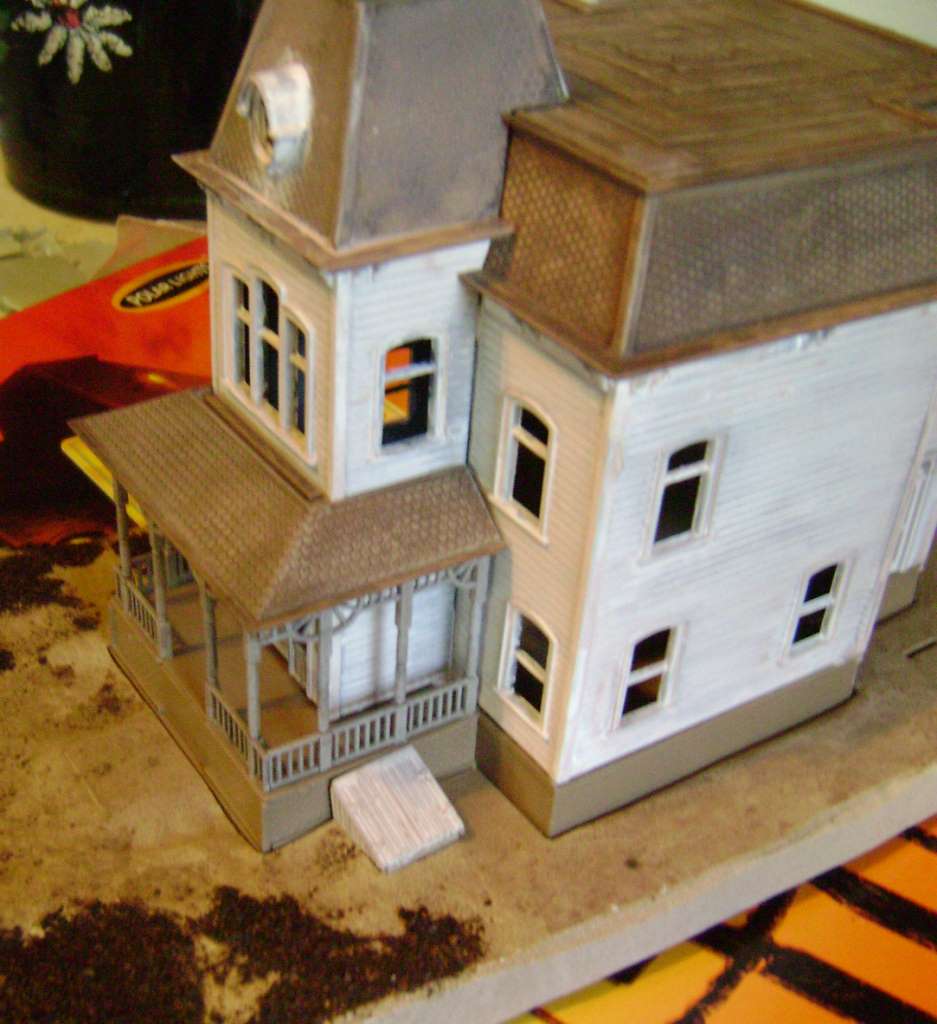 KirkTrekModeler's Model Blog: PSYCHO! Bates Mansion, Polar Lights Kit ...