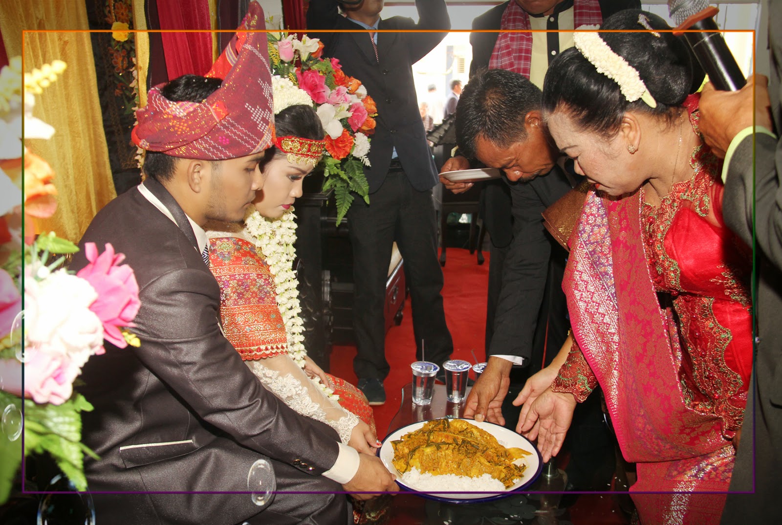 Pelaminan Adat Batak di Kota Batam, Bisa Ke Ella Rias Pengantin ...