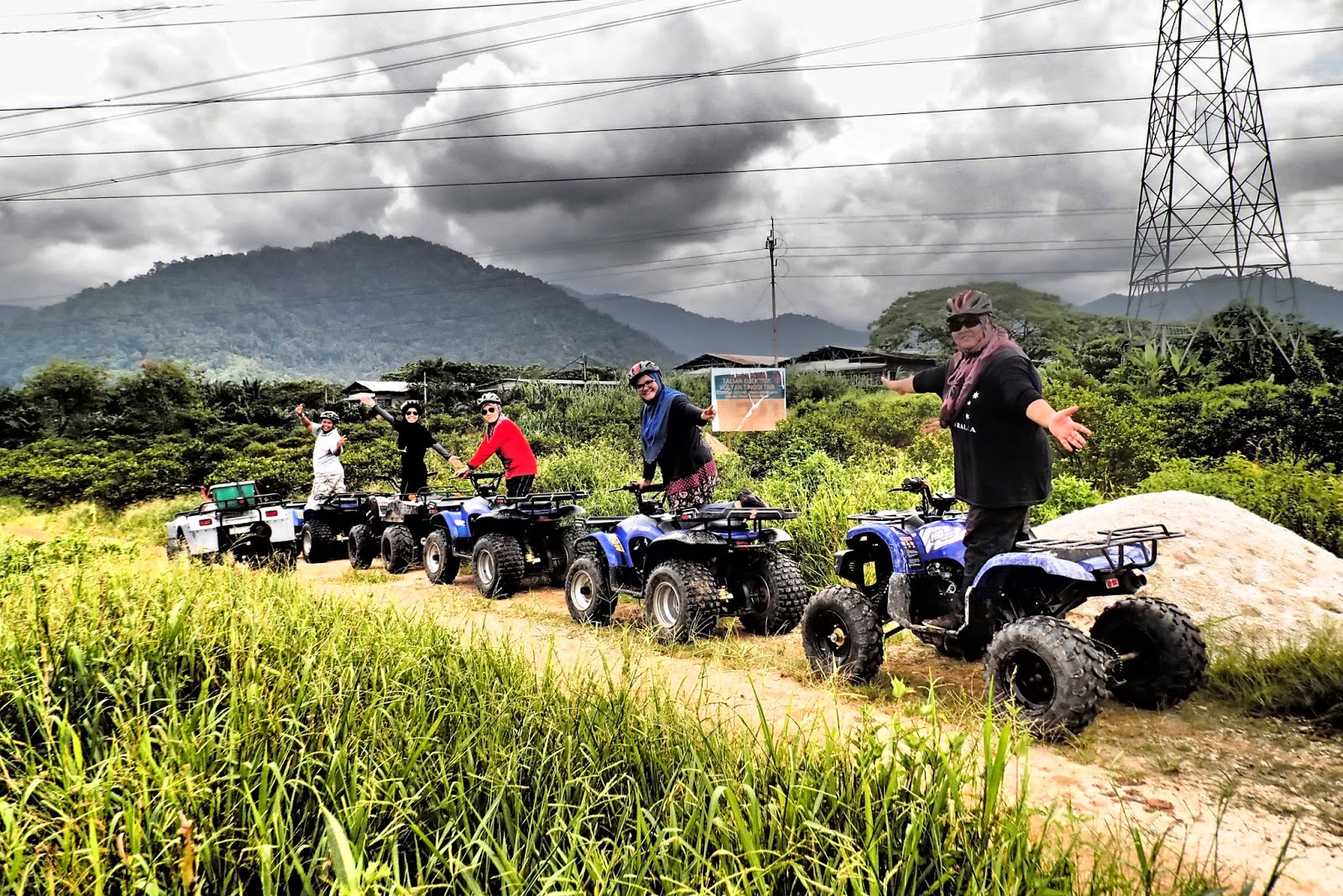 WANDERLUST DJ: VMY2014: Selangor - KKB eScApAdE :: Part 1 :: ATV ...