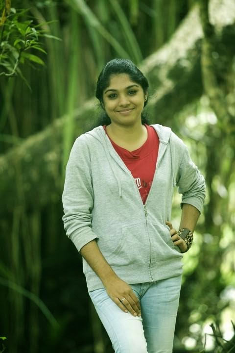Actress Stills Neethu K Jose Photoshoot Stills