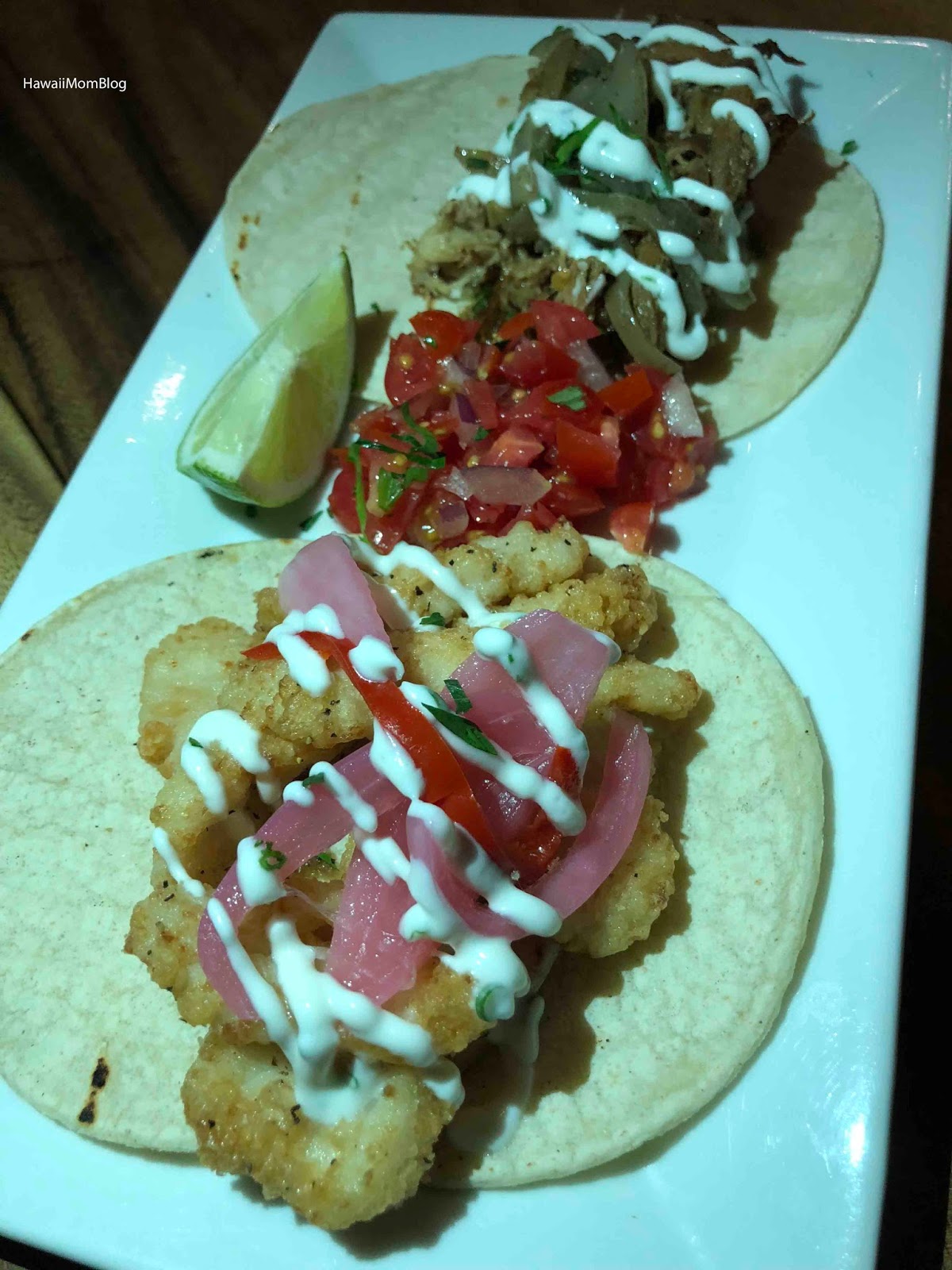 Hawaii Mom Blog: New in Kaimuki - The Surfing Pig