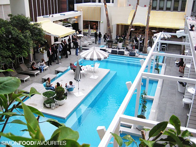 Helena Goes Aussie Ivy Pool Bar helena-goes-aussie-ivy-pool-bar