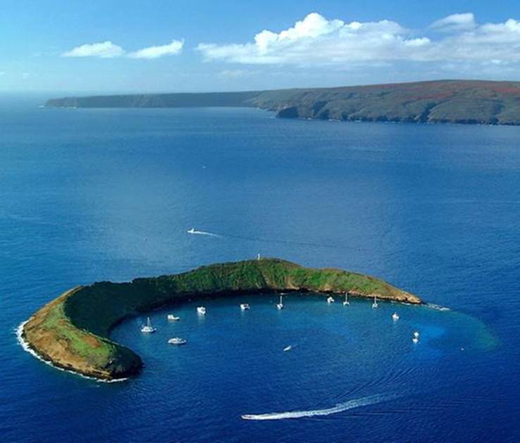 Get FuN Here: 10 Unusual Volcanic Craters