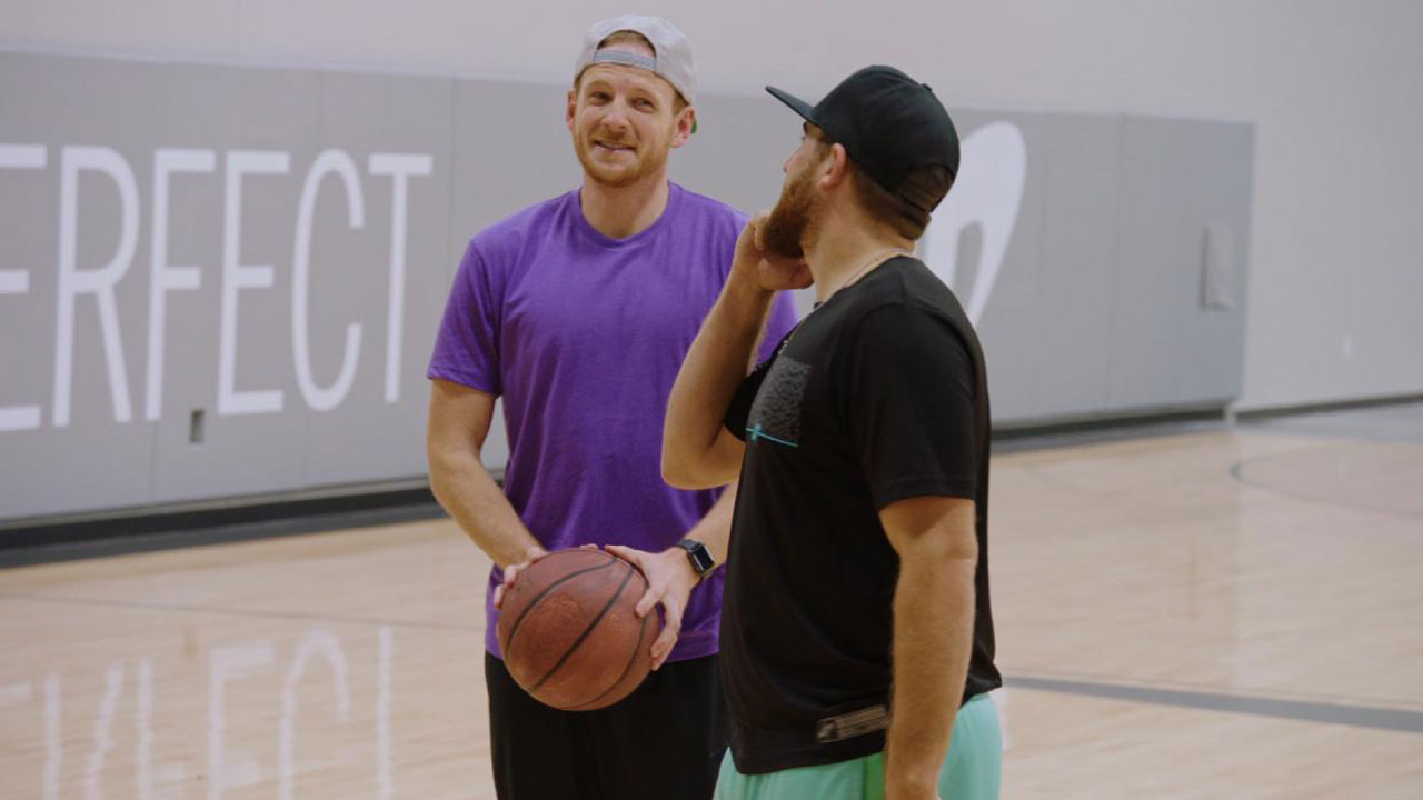 NickALive!: Watch the "Dude Perfect" Guys Try One of Their Most Daring ...