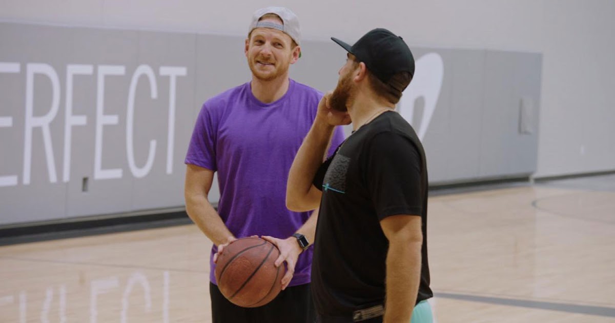 NickALive!: Watch the "Dude Perfect" Guys Try One of Their Most Daring ...