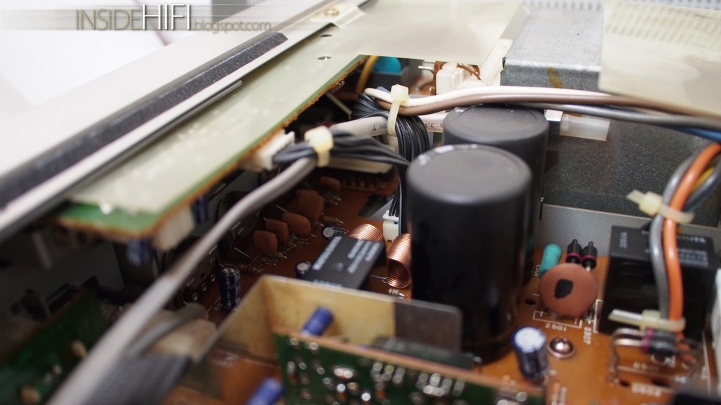 Inside Hi-Fi: Technics SU-Z65 (SU-Z65-EI)