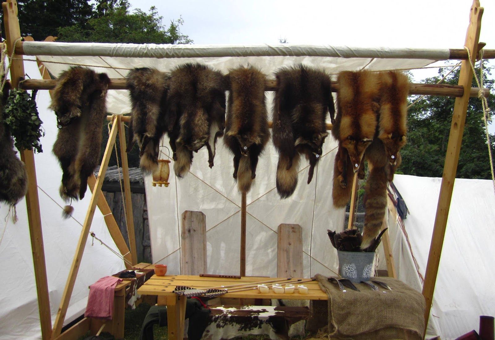 Maalin ise oma saatusepildi raamidesse :): Viikingitel külas.