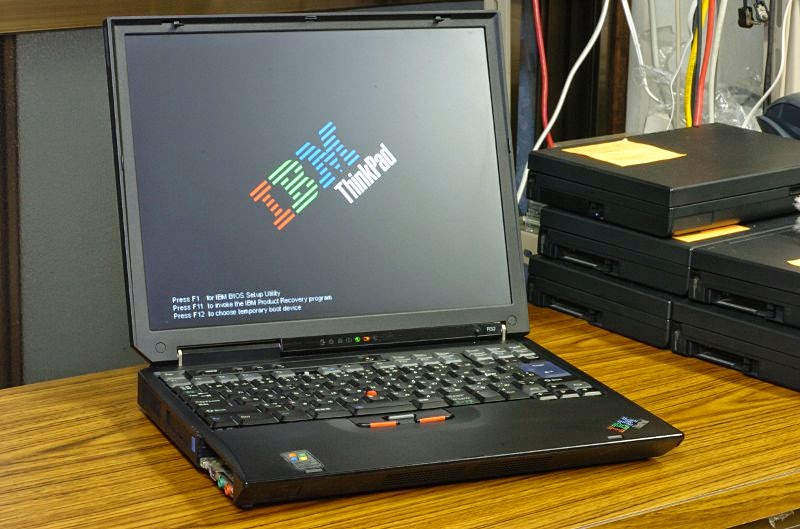 電算機孝行: ボロボロの ThinkPad R32 を入手