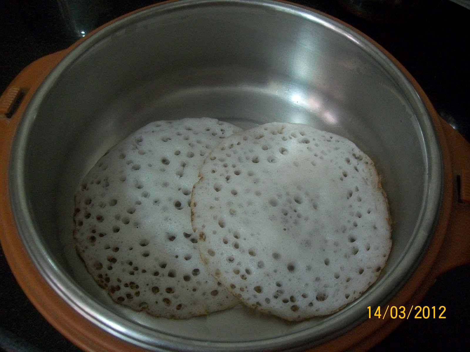 Maria's Kitchen: VELLAYAPPAM