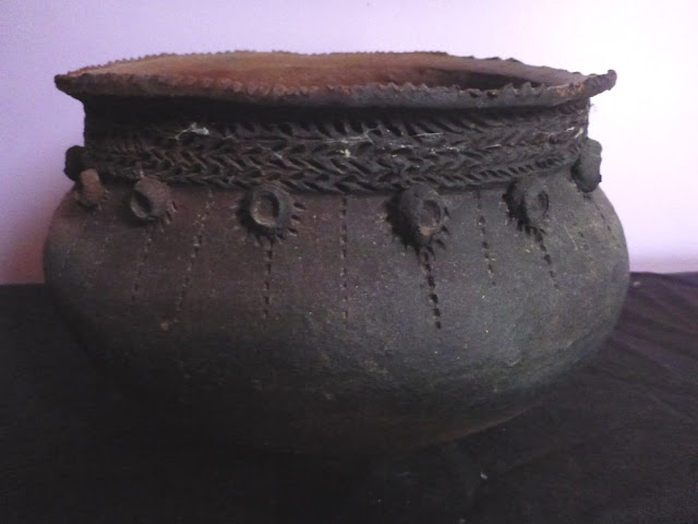 muzeeum: Clay Cooking Pot possibly Markham Valley Area, circa 1960's ...