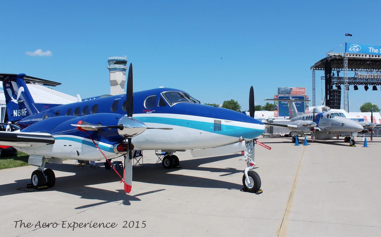 The Aero Experience: EAA AirVenture Oshkosh 2015: Boeing Plaza ...