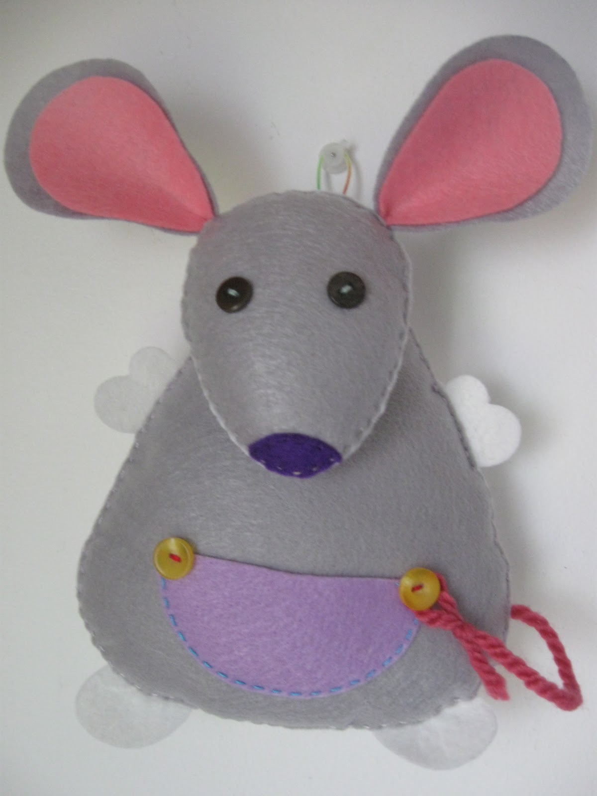 MuzMuz Creations: Ratoncito Pérez- Tooth Mouse