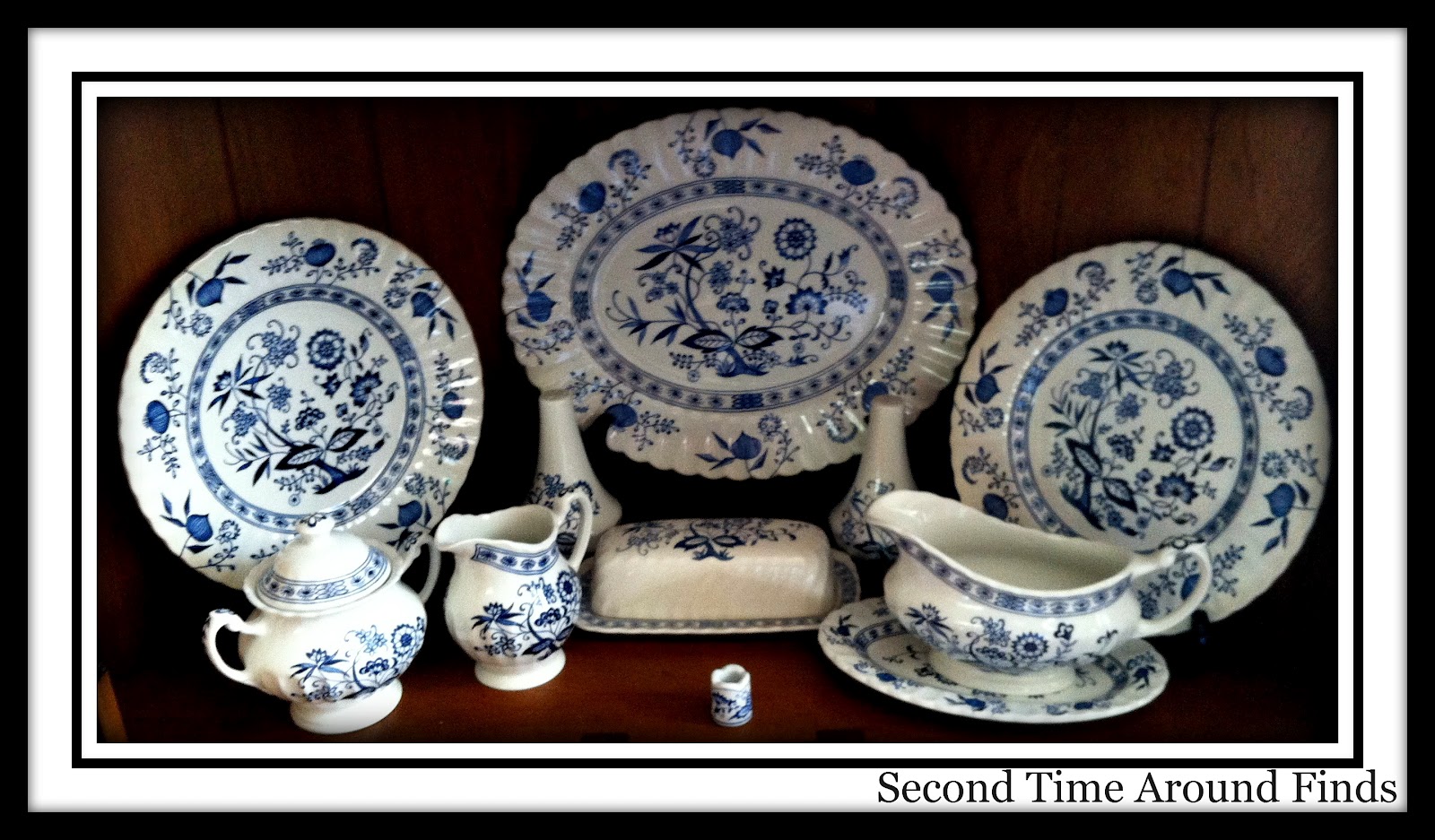 Second Time Around Finds: Blue Nordic Dinnerware