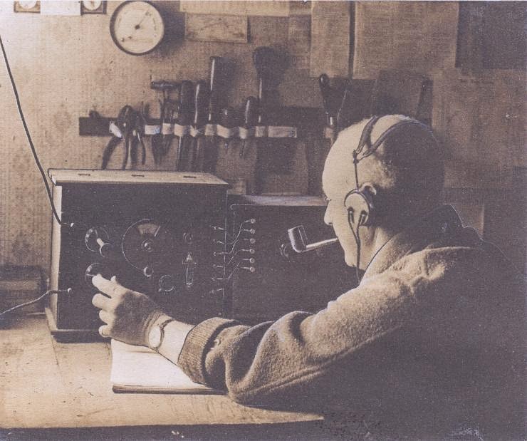 Vintage QSLs from the Golden Days of Radio : 1920s