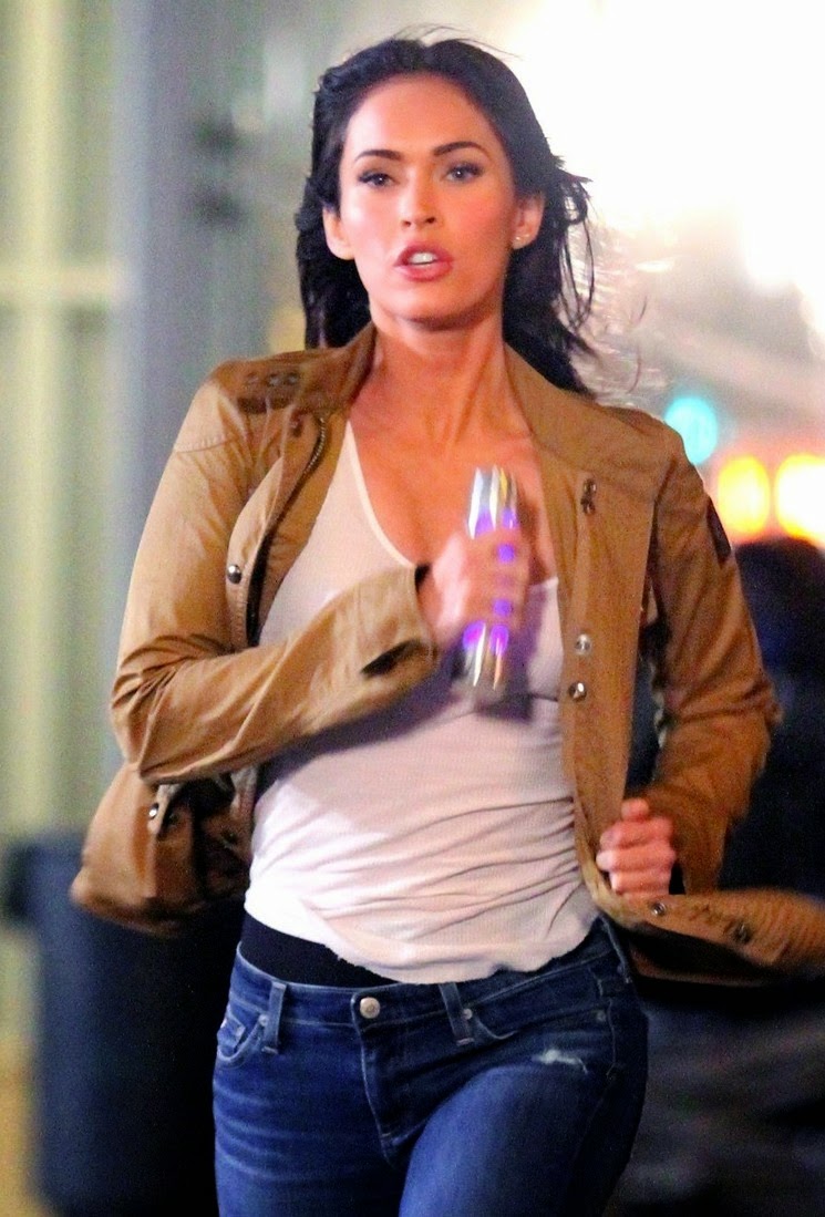 SNEAK PEEK : "Teenage Mutant Ninja Turtles 2" - Close On 'Casey Jones'