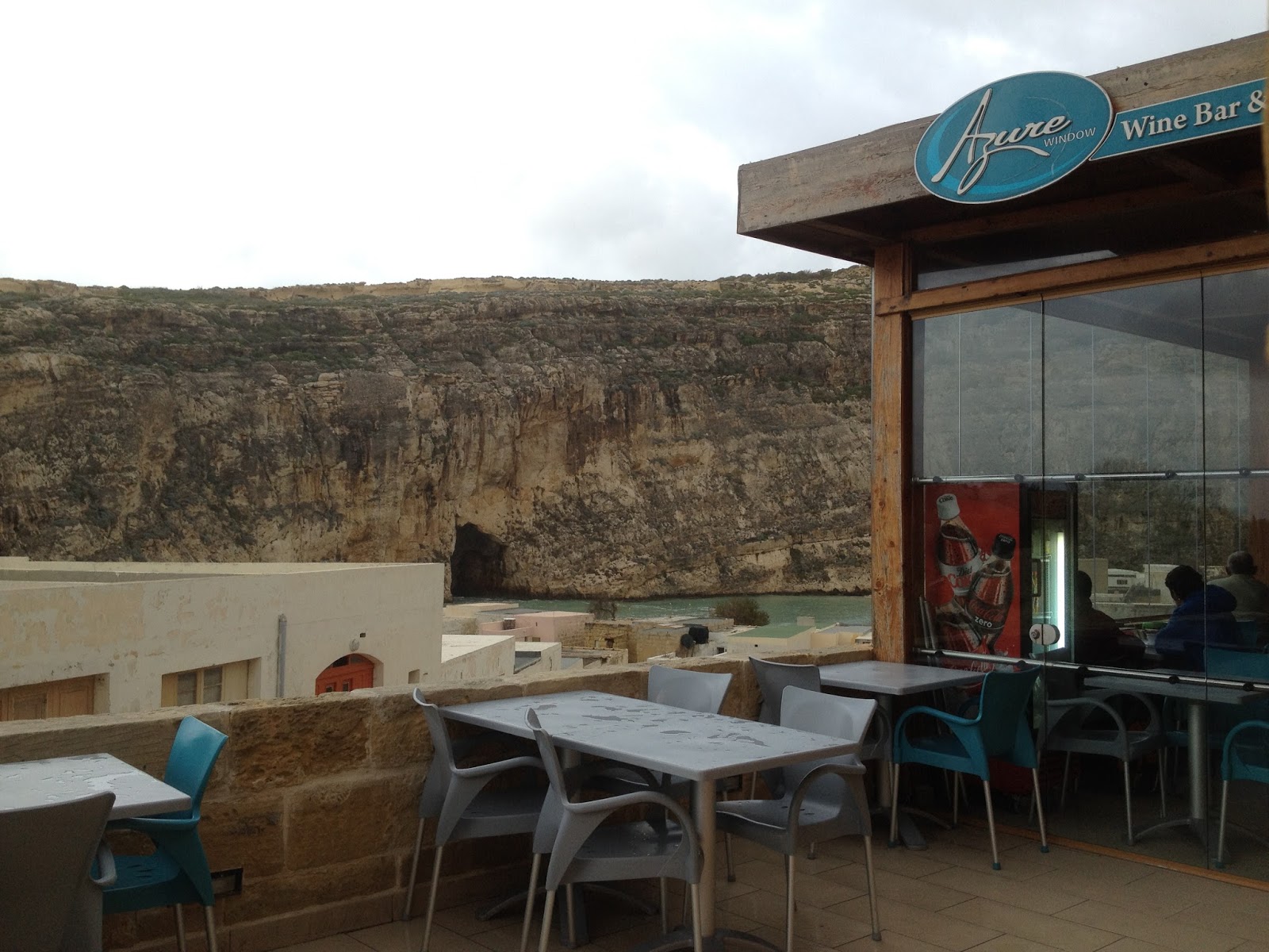 Travel with Angela Lansbury: Malta's Famous Arch Collapses Into The Sea
