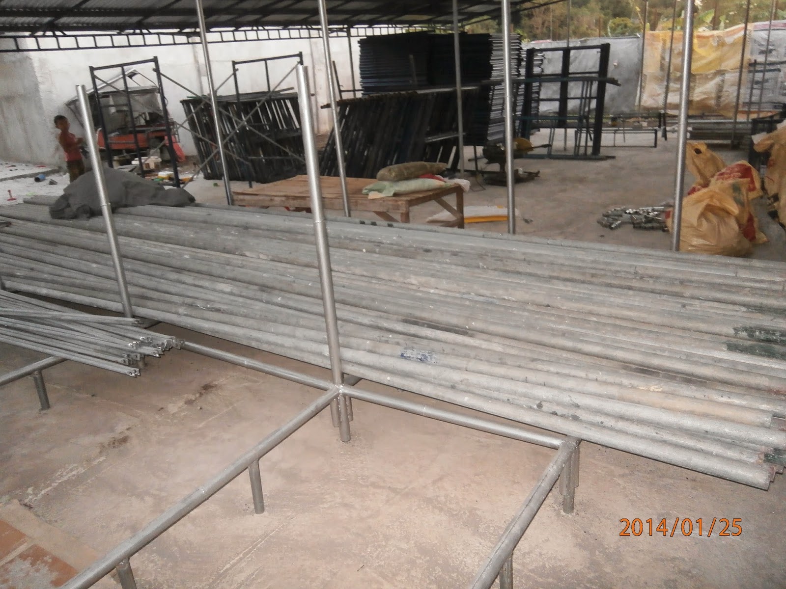 Scaffolding and Formworks for Building Construction: 2014