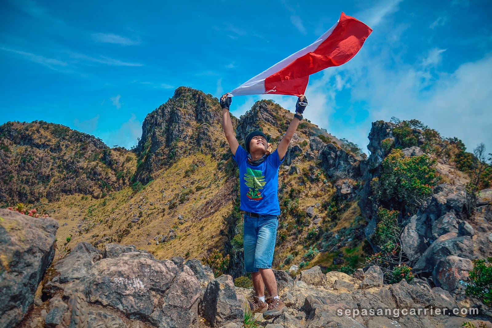 Pendakian Gunung Sumbing Via Garung - SEPASANGCARRIER