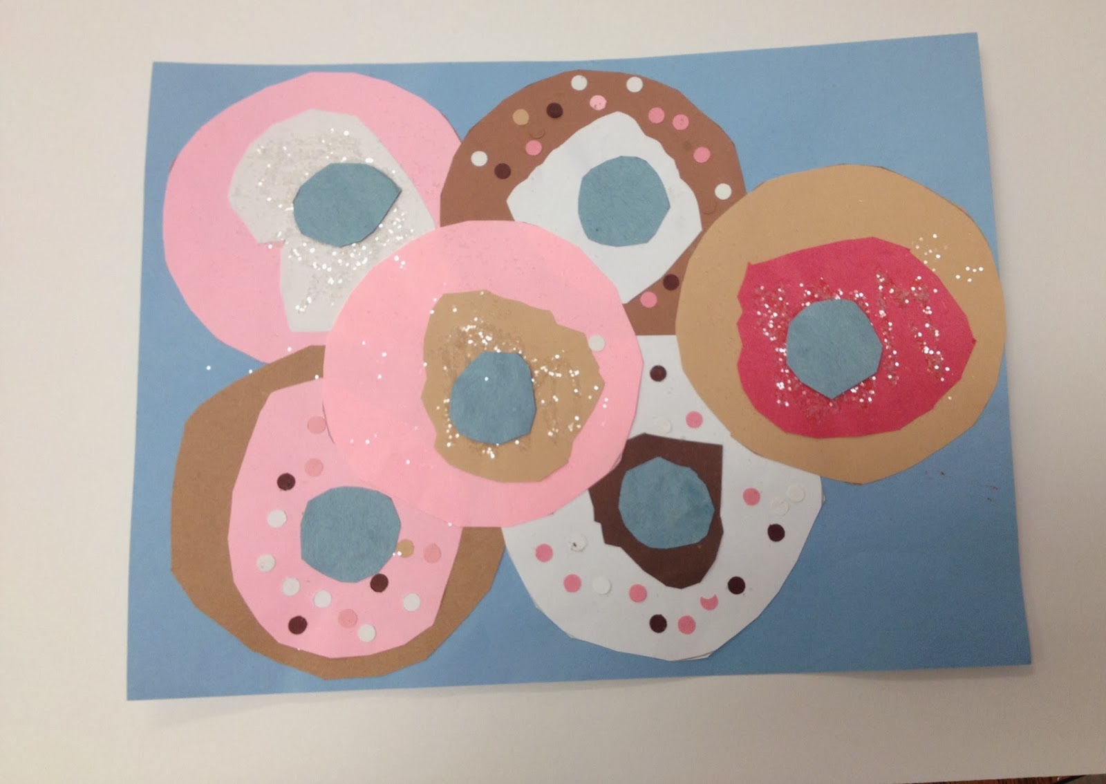 The Glitter Queen: 2nd Grade Thiebaud Inspired Donut Collages!