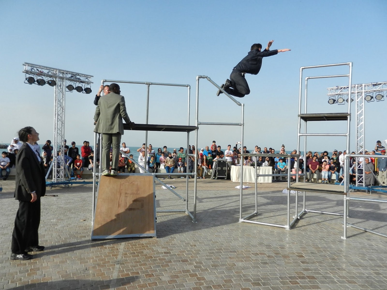 Kuweight 64: PHOTOS OF PERFORMANCE PARKOUR BY THE URBAN PLAYGROUND UPG ...