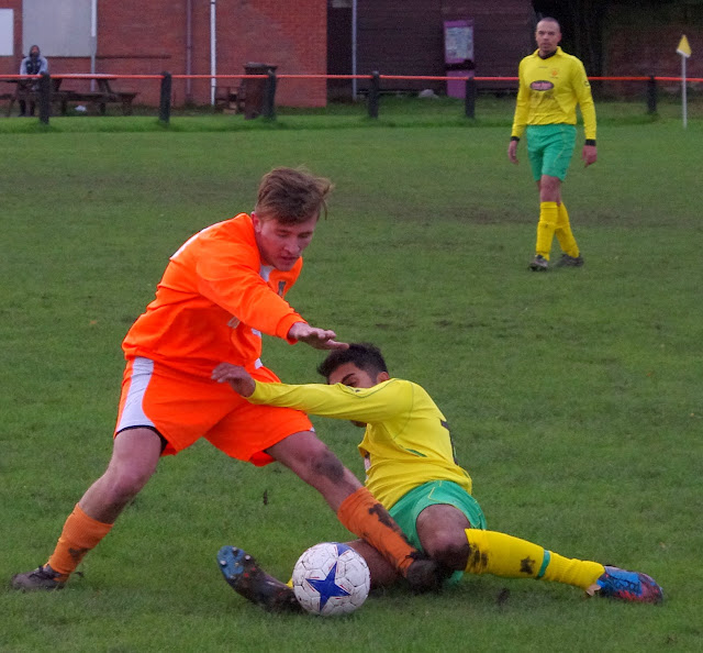 WEST MIDLAND TRAVELLER: WOLVERHAMPTON UNITED 6 - 1 SIKH HUNTERS