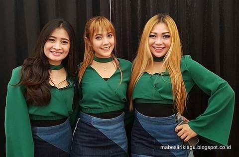 Lirik Lagu Jangan Ditunda Tunda - Trio Macan | Mabes Lirik