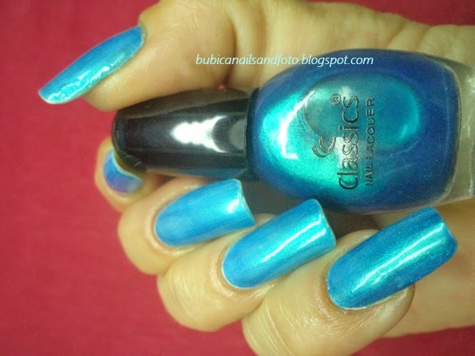 simple nails: 1443 Mini classics no 140 blue pearl nail polish