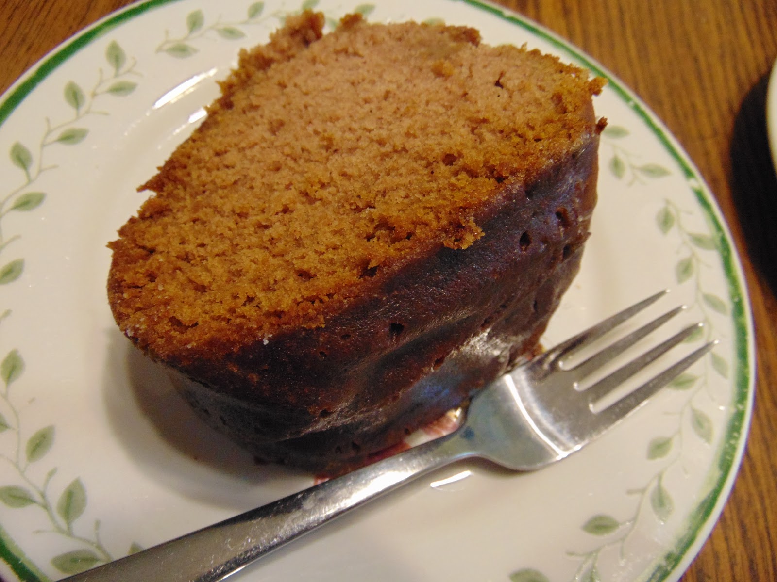Recipes for Judys' Foodies: Old Fashion Glazed Applesauce Cake