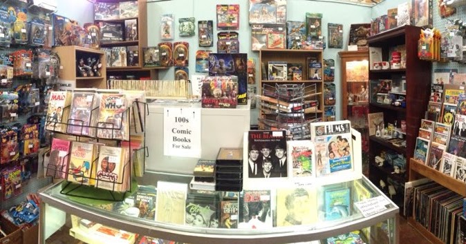 Brett Weiss: Words of Wonder: The Time Machine - Antique Mall Booth ...