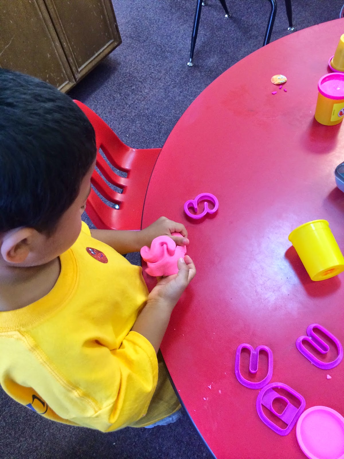 Mrs. Tucker's Class: Sight Word Stations
