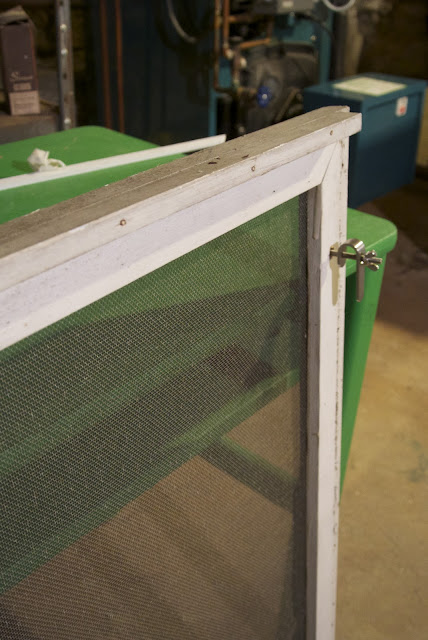 Life at Pugsley: How to make wood window screens 3: Original model