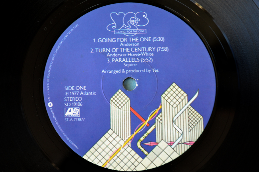 Intersticio: YES, Going for the One: Casi el final de una era...