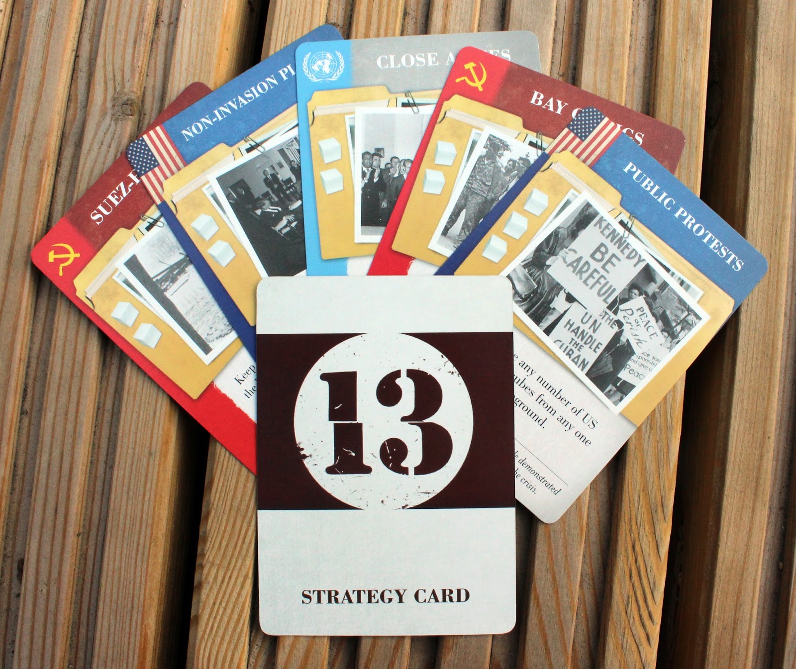 Random Nerdery: Cardboard - 13 Days: The Cuban Missile Crisis board ...