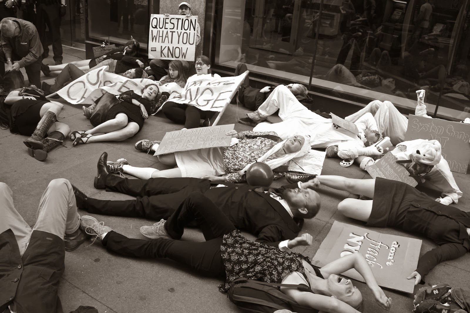 play and ideas: AIDS is Not History and neither is ACT UP: Die In at ...