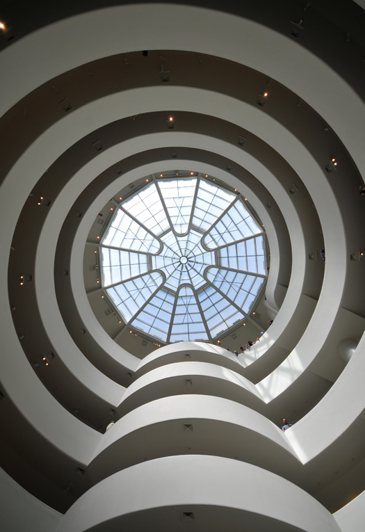 Día: Живой ПАНДУС - Музей Гуггенхейма. The Guggenheim Museum is Live RAMP.