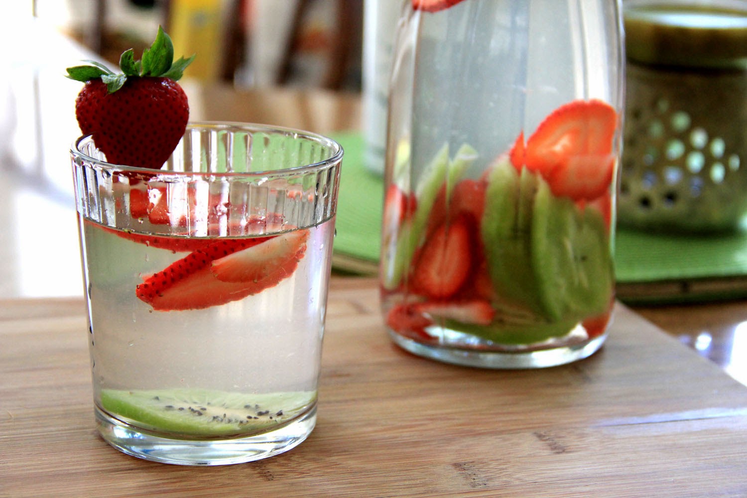 4 MACAM INFUSED WATER DAN FUNGSINYA | There Lisa