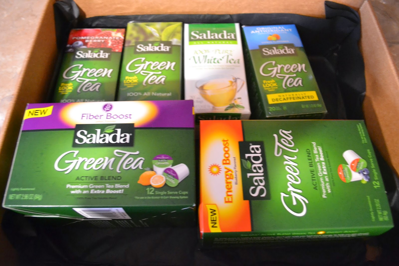 Salada Tea review & Giveaway - Creative Little Carrie
